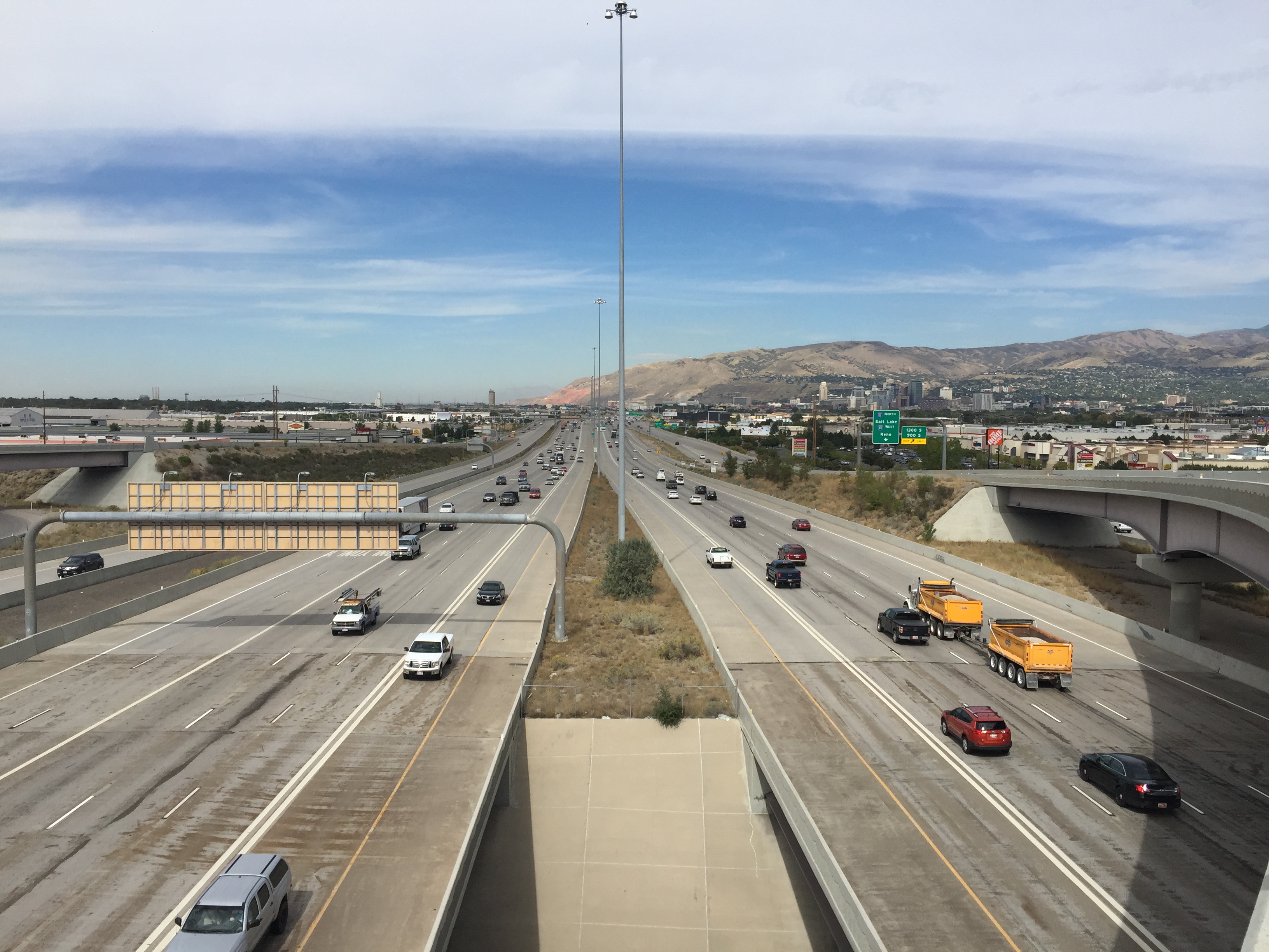 Right Down the Middle: The Final Stretch of I-80 Is Completed in Utah ...