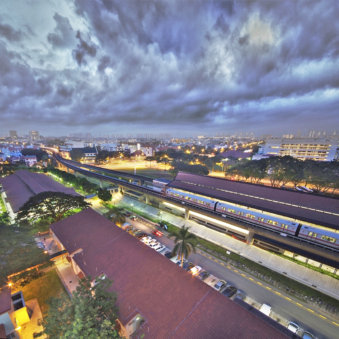 1987: A New Line of Singapore’s Mass Rapid Transit System Opens to the ...