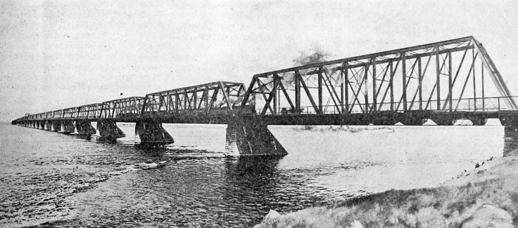 The Victoria Bridge in Canada Makes Its Formal Debut – Transportation ...