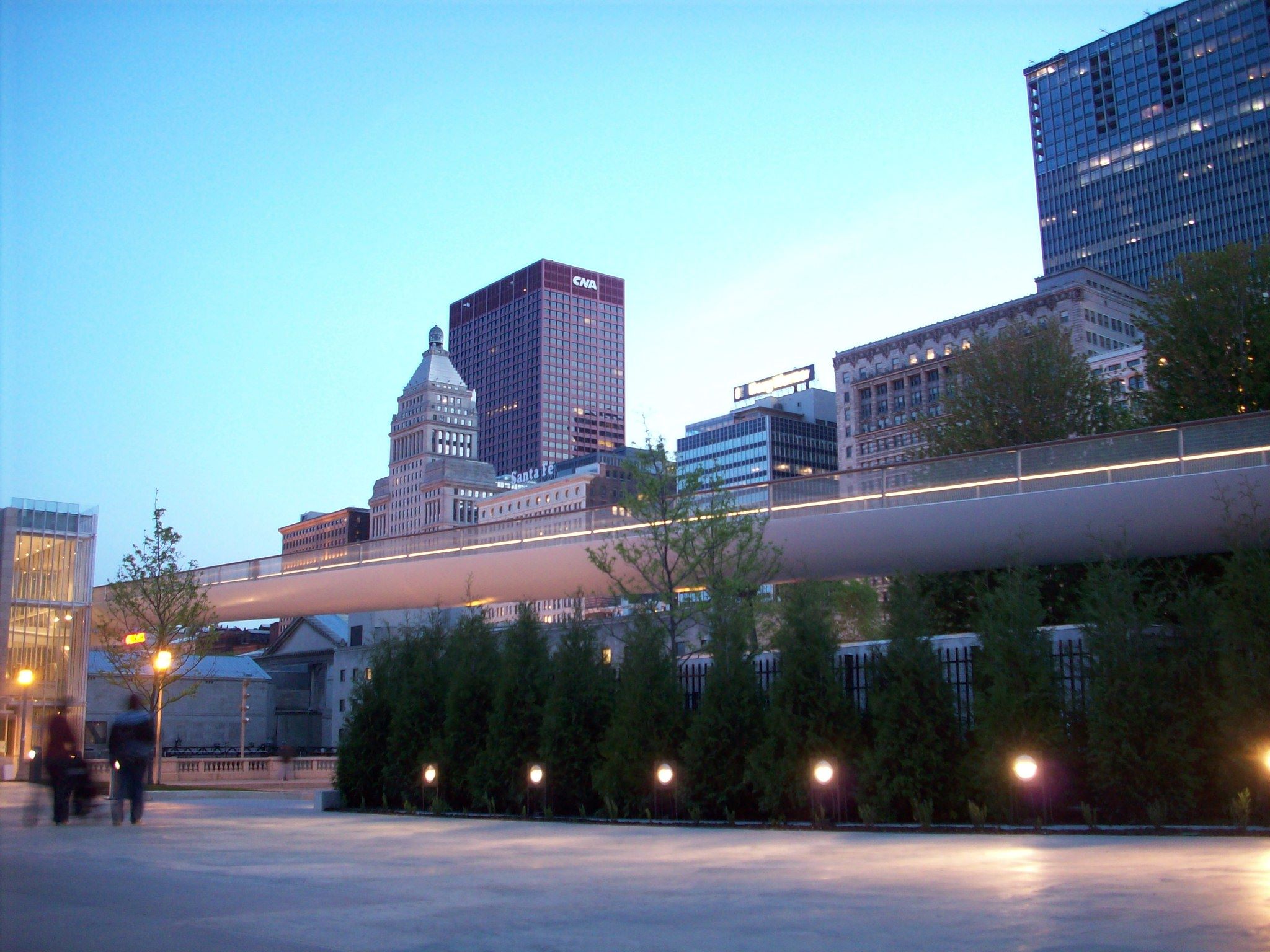 The Completion of a Pedestrian Bridge in Chicago – Transportation History