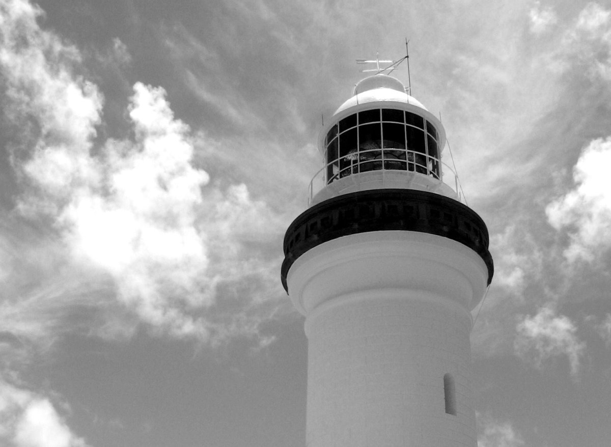 1901: The Introduction of Australia’s Brightest Lighthouse ...
