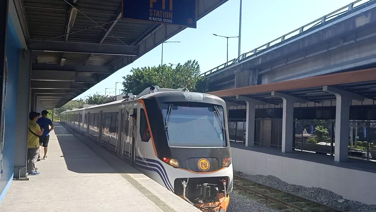 1977: The Introduction of a Rail Station in the Philippines ...