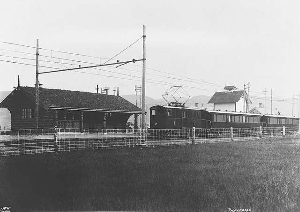 1908: Norway’s First Electric Railway Makes Its Debut – Transportation ...