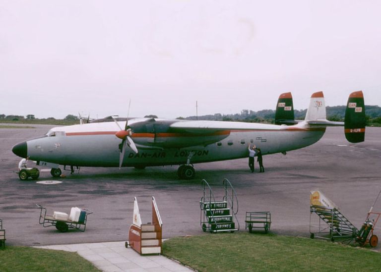 1947: The First Flight of the Airspeed Ambassador – Transportation History