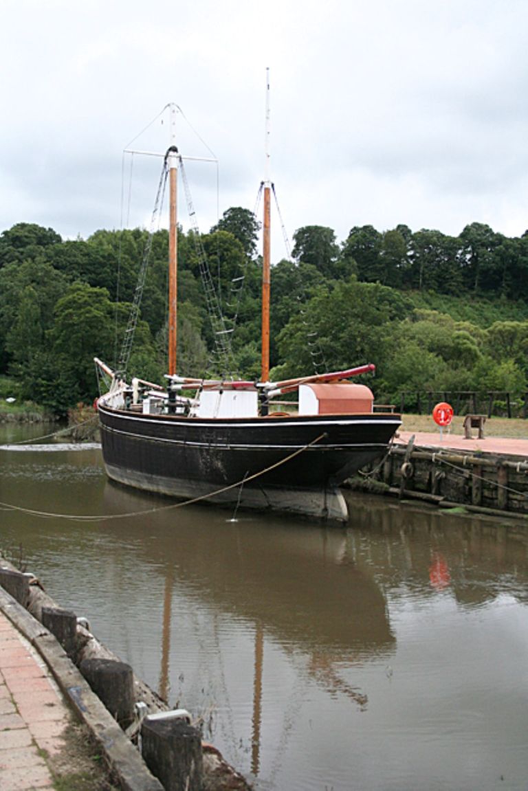 1909: The Launch of a “Handsome Merchant Vessel” in England ...